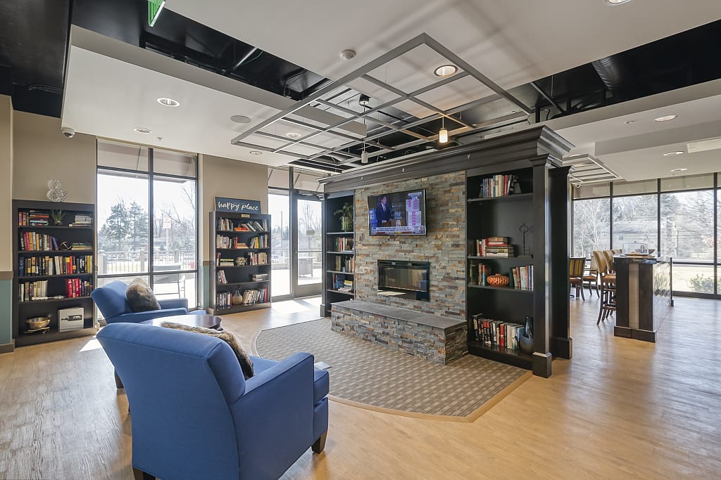 Senior Living Photo Gallery | Avalon of Bloomfield Township